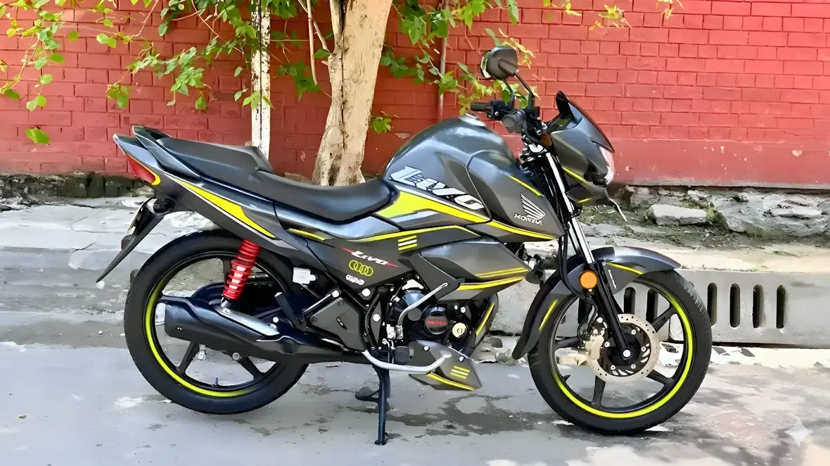 Honda Livo 2026: 110cc Engine, 65 kmpl Mileage & Price Starting ₹79,555 ...