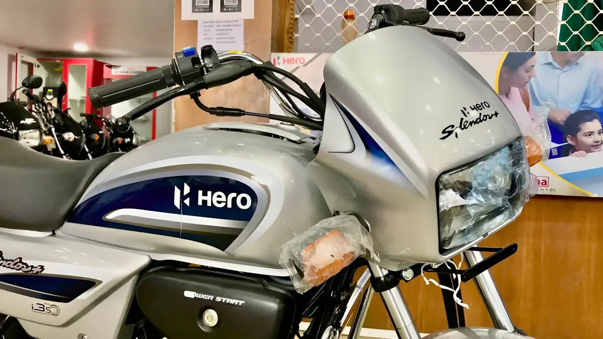 Hero Splendor Plus XTEC 2.0 2026: 73 km/l High Mileage, Smart Features ...